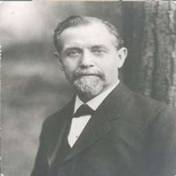 Pat Covey - Founder, President and CEO @ The Davey Tree Expert Co ...