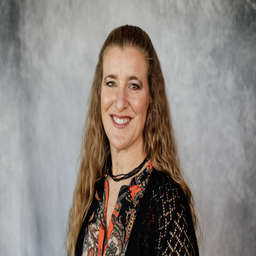 Lisa Holden - Crunchbase Person Profile