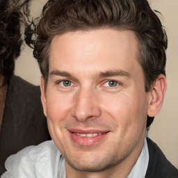 Jonathan Hartley - Crunchbase Person Profile