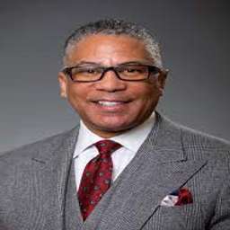 Michael Holmes - Executive Vice President and COO @ Yale-New Haven ...