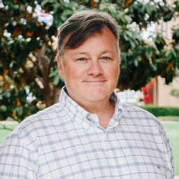 Robbie Robbins - President and Senior Art Director @ Clover Press ...