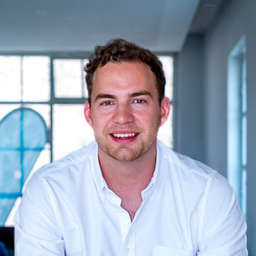 Alexander Freitag - Co-founder & Managing Director @ Wellnow ...