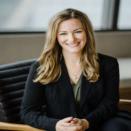 Jennifer Moreland - Crunchbase Person Profile