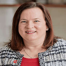 Jennifer Heinzen Krueger - VP, Team Experience @ The GIANT Company ...