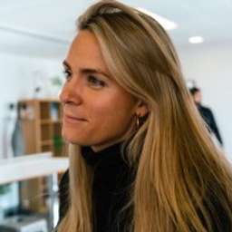 Georgia Bardsley - Founder @ True British Spirit - Crunchbase Person ...