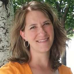 Jennifer Updike - Bookeeper - Team Leader @ Backyard Bookkeeper ...
