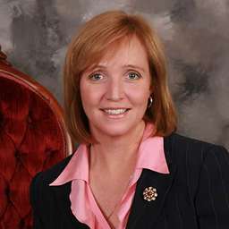 Leslie Kelly - Crunchbase Person Profile