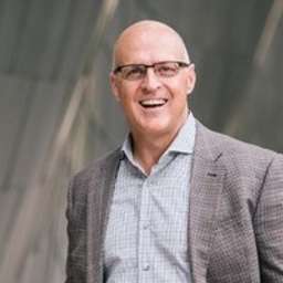 Kelly Riggs - Founder & President, Chief Sales Officer @ BizLockerRoom ...