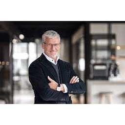 Elias Zürcher - CEO @ Fortimo Group - Crunchbase Person Profile