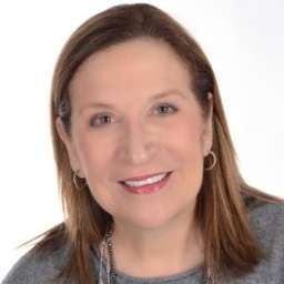 Lisa DeBois - Crunchbase Person Profile