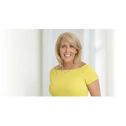 Donna Harris - Chief HR/Finance Officer @ Darling Consulting Group ...