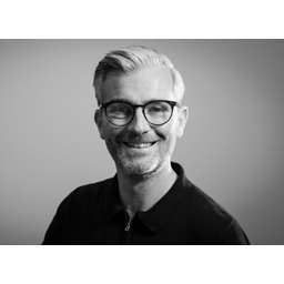 Daniel Hopkins - Chief Executive Officer @ AlumierMD - Crunchbase ...