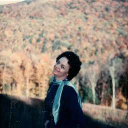 Danielle Healy Web Designer - Crunchbase Person Profile