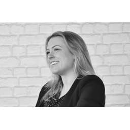 Caroline Ward - Global Financial Controller @ ComplyAdvantage ...