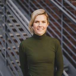 Nikki Neuburger - Chief Brand Officer @ Lululemon - Crunchbase Person ...