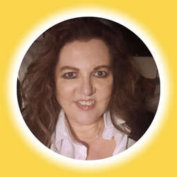 Caroline Goldsmith - Crunchbase Person Profile