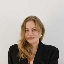 Emily Renk - Crunchbase Person Profile