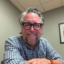 Scott VanderLeek - Crunchbase Person Profile