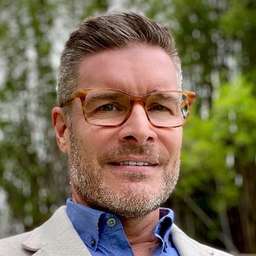 Eric Dickmann - Founder and CMO @ The Five Echelon Group - Crunchbase Person Profile