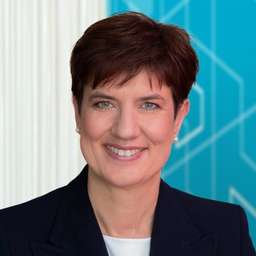 Alexandra Dambeck - Crunchbase Person Profile