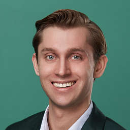 Joris de Bruijn - Founder, CSRD Expert and CEO @ Ecocharting ...