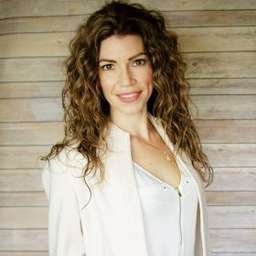 Vanessa Vizard - Owner and Founder @ Vizard Marketing & PR - Crunchbase ...