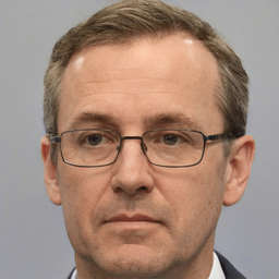 Alexander Roberts - Crunchbase Person Profile