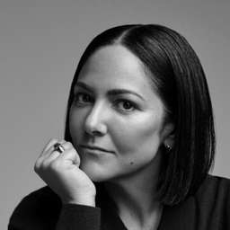 Julia Collier - SVP of Brand Marketing @ Skims - Crunchbase Person Profile