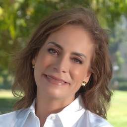 Maricarmen Castellanos Barone - Founder and Director @ Probien Bienes ...