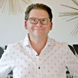 Bob Fish - Co CEO & Founder @ BIGGBY COFFEE - Crunchbase Person Profile