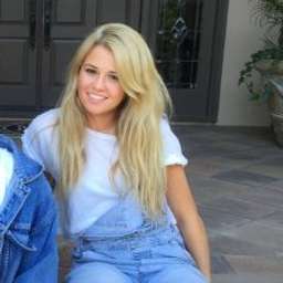 Kaley Morgan - Co Founder/ Marketing Manager @ UNUM - Crunchbase Person ...