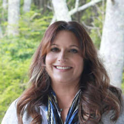 Lisa Adams - Crunchbase Person Profile