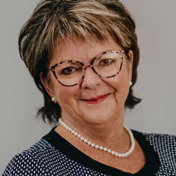 Deborah Severs - Founder & Lawyer @ Hogarth Hermiston Severs ...