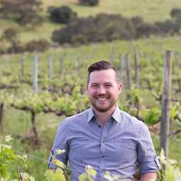 Chris Thomas - Chief Winemaker & Managing Director @ Dowie Doole ...
