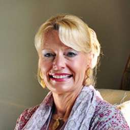 Jacqueline Lundquist - Crunchbase Person Profile