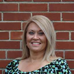 Renee Sanders - Founder & Principal Owner @ Sanders Truck Service ...