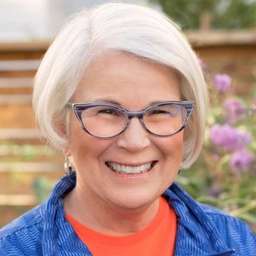 Carolyn Rowe - Founder and Owner @ The Move Makers - Crunchbase Person ...