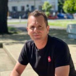 Simon Robinson - Crunchbase Person Profile