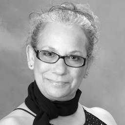 Vickie Lovett - Founder, Owner and Photographer @ Pretty Pictures ...