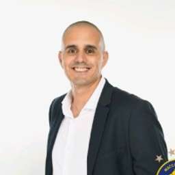 Gil-Eyal Amsalem - Co-founder and CTO @ Vee - Crunchbase Person Profile