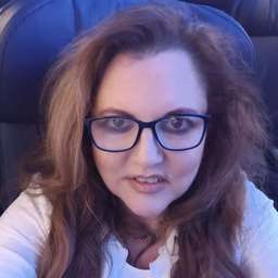 Caroline Goldsmith - Crunchbase Person Profile