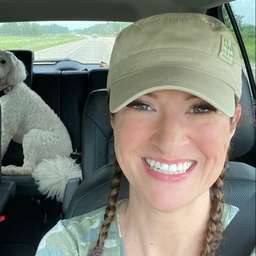 Laura Mossakowski - Founder, CEO & Certified Financial Planner @ Laura ...