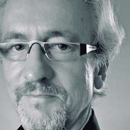 Michael Siegrist - Managing Director and CEO @ Siegrist - Crunchbase ...