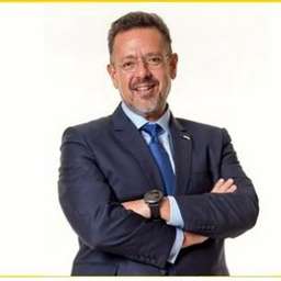 Datuk Muhamad Umar Swift - Chief Executive Officer & Group Managing ...