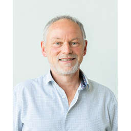 Manfred Seeleitner - Founder & Managing Director @ Schilder Systeme ...