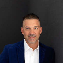 Kevin M Davis - Crunchbase Person Profile