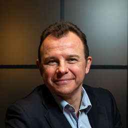 Peter Bell - CEO @ Cardean Bell - Crunchbase Person Profile