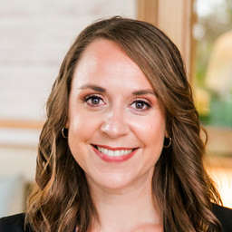 Jen Wells - CEO & Founder @ Above Benchmark - Crunchbase Person Profile