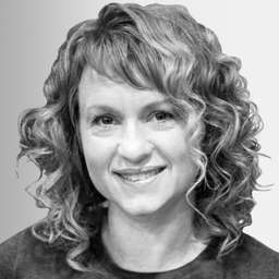 Tonya Cornett - R&D Brewmaster @ 10 Barrel Brewing - Crunchbase Person ...