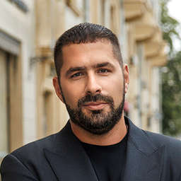 Pavel Treivas - Co-Founder & Managing Partner @ Point Estate ...